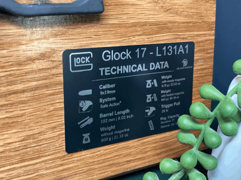 Glock 17 Cold Cast Half Pistol Presntation